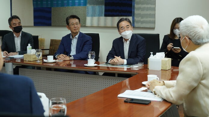 Samsung Electro-Mechanics Global CEO pays a courtesy visit to DTI ...